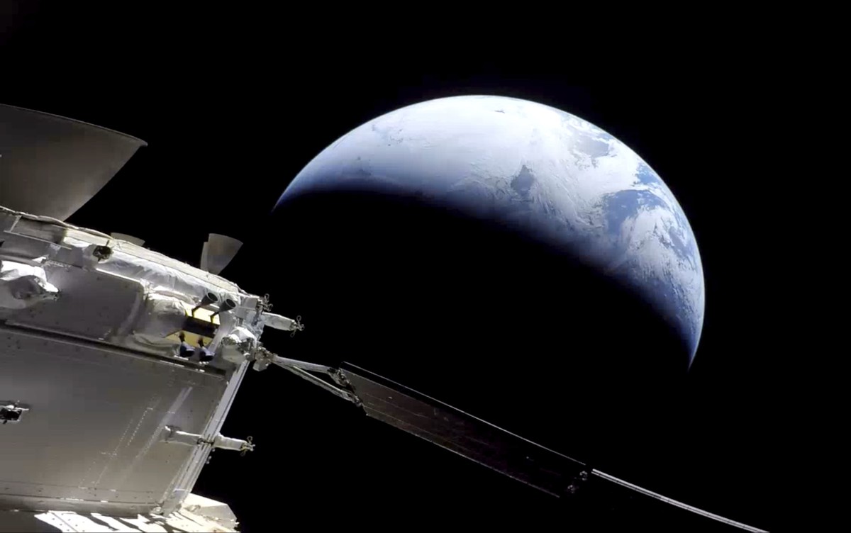 Cápsula Órion retorna e abre caminho para volta à Lua | Mundo | Valor ...