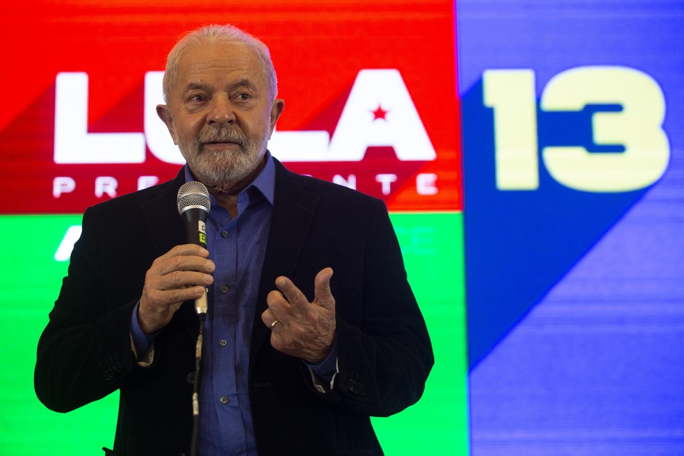 “Que estupidez é essa de vender praia?”, diz Lula sobre declaração de ...