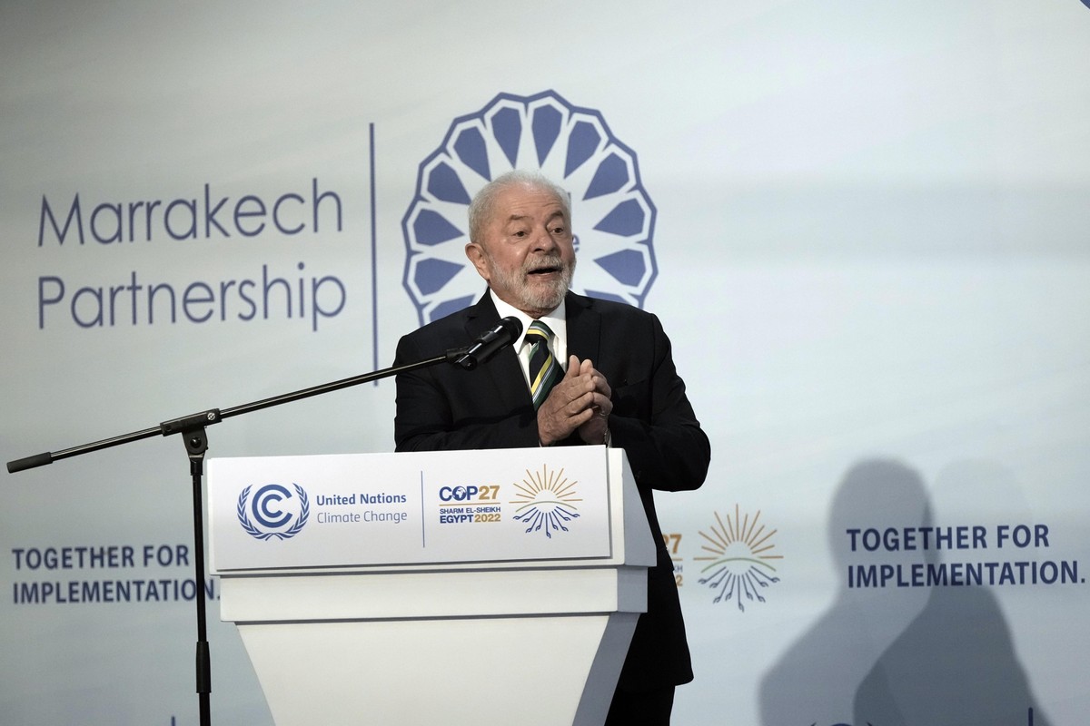 Lula promete deixar "devastação no passado" e ajudar a criar "nova ...