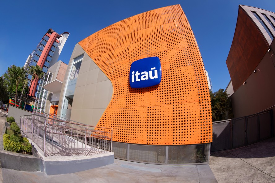 Itaú Emps libera conta para múltiplos sócios | Finanças | Valor Econômico