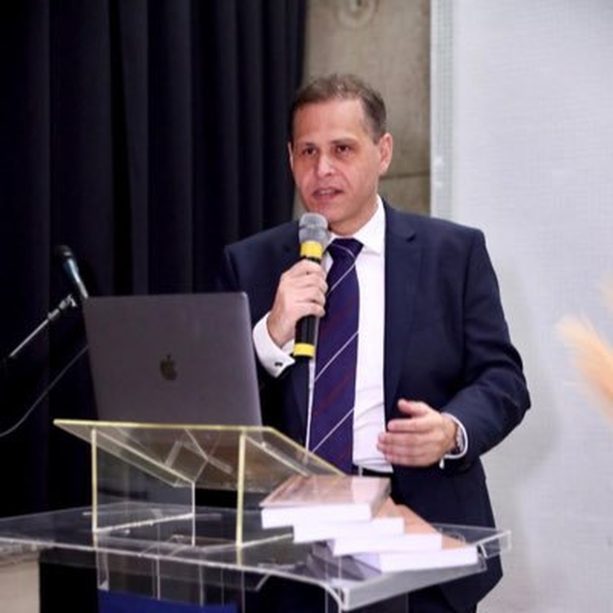 Primeira turma do STF marca julgamento da denúncia contra ex-assessor ...