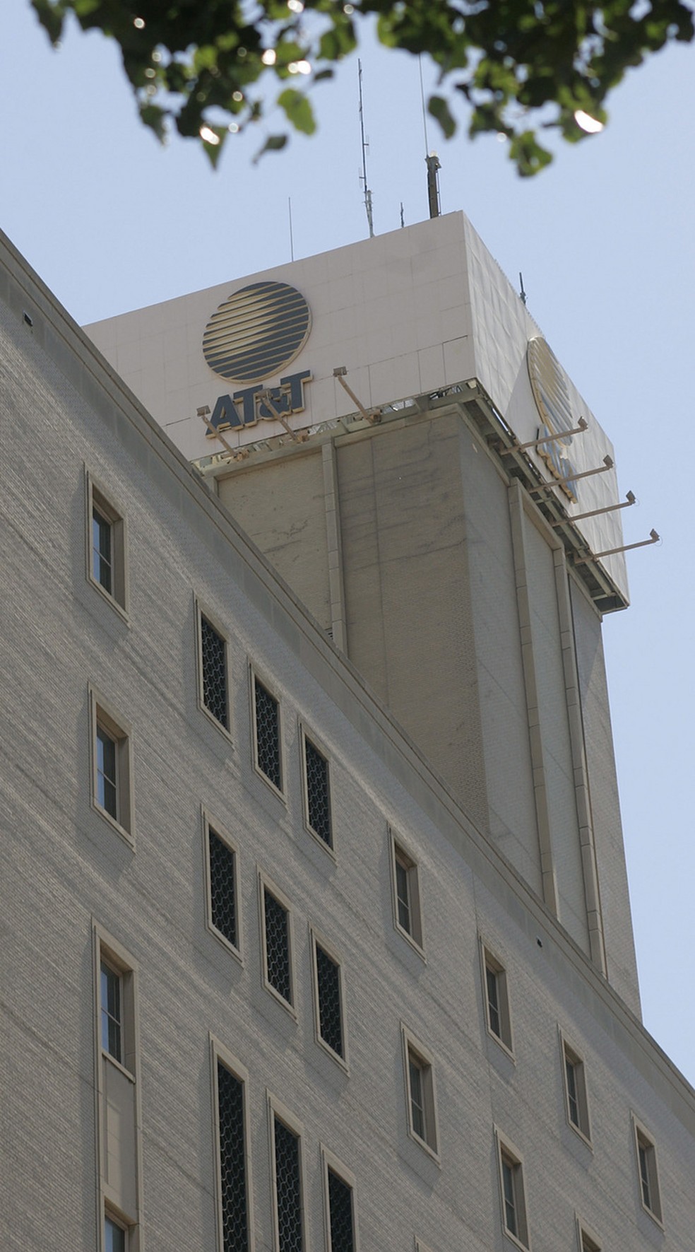 AT&T foi procurada pelo governo, mas Oi do jeito que está agora é ativo ...