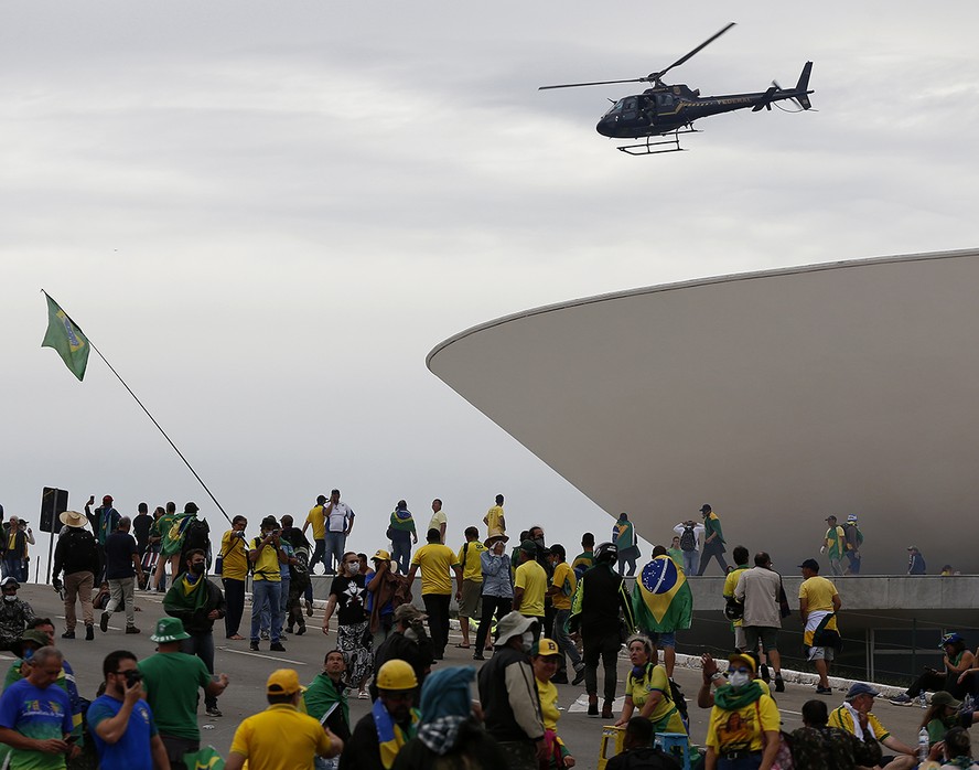STF torna réus mais 70 pessoas por atos de 8 de janeiro | Política | Valor Econômico