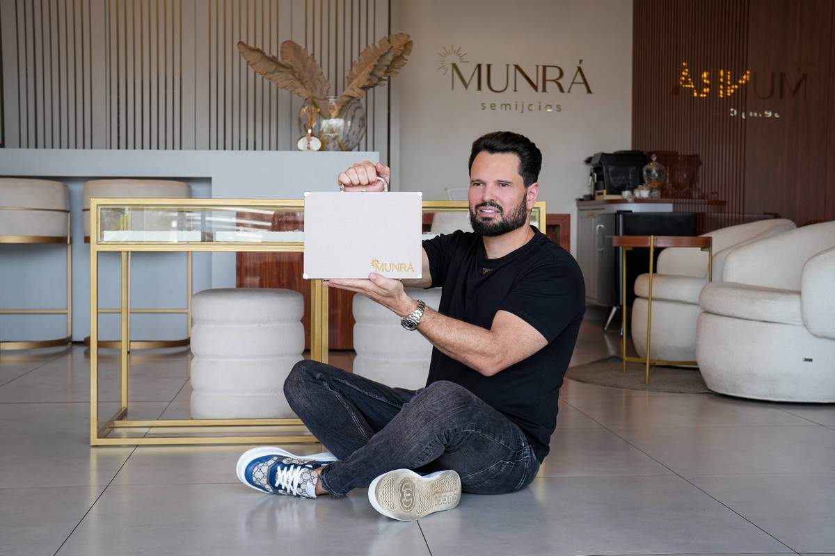 Munrá Semijoias espera somar 20 mil revendedoras em 2025 | Dino | Valor ...