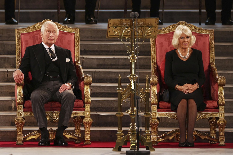Coroação do rei Charles III vai acontecer no dia 6 de maio | Mundo ...