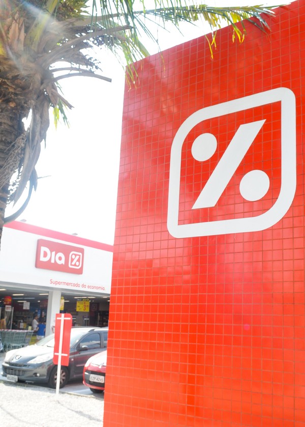 Rede Dia, de Tanure, investiu R$ 150 mi em CDBs de banco de Maurício ...