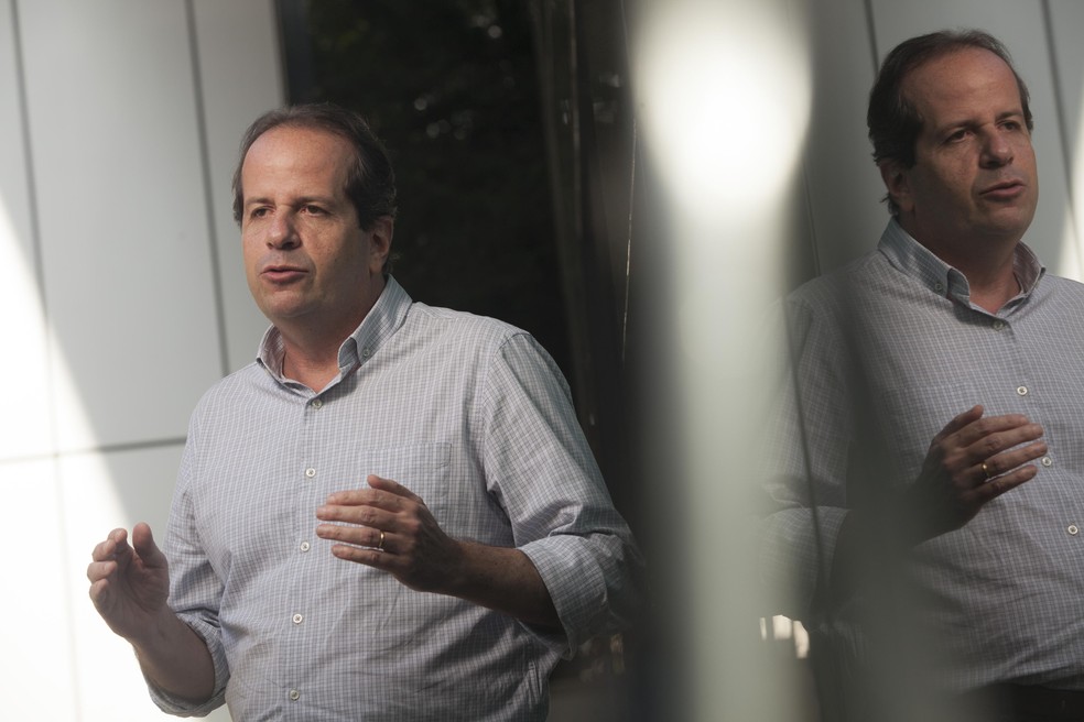 Em evento do BC, economistas veem riscos de 'no landing' da atividade ...