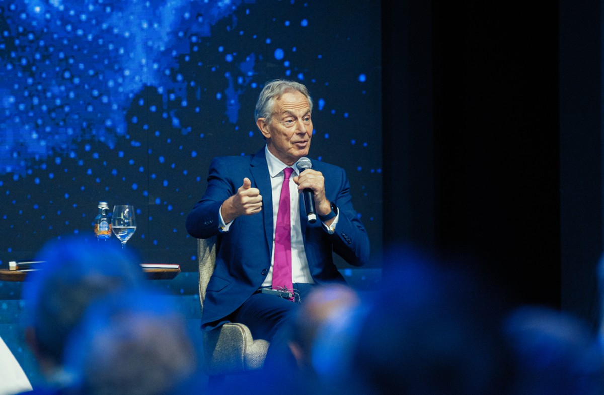 Tony Blair defende reformas e reflete sobre o papel do Estado | CNC ...
