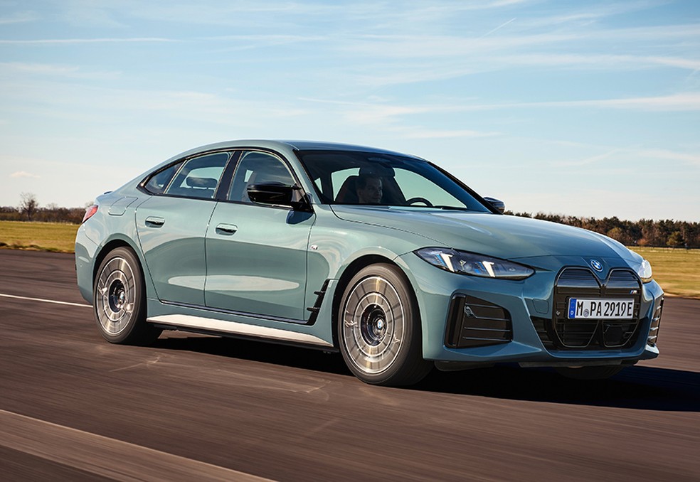 BMW i4 2025 chega com visual atualizado, a partir de R$ 580 mil ...