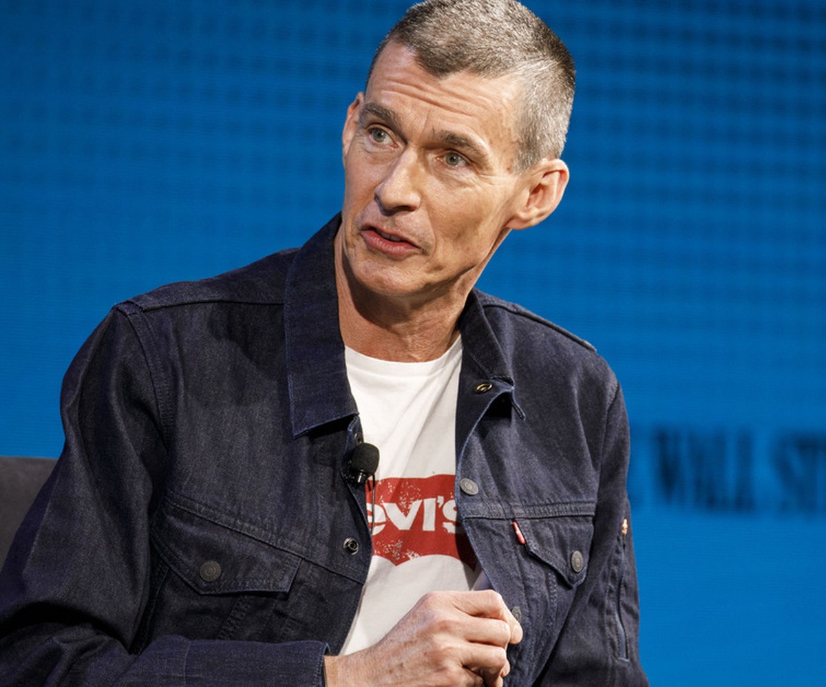 Levi's adota laser para finalizar calça jeans | Empresas | Valor Econômico