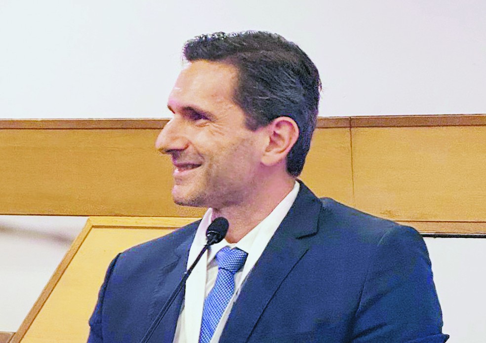 Executivo do Ano pela SIP, Kachar, da Editora Globo, recebe prêmio ...