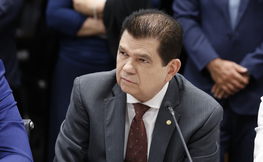 Deputado Mauro Benevides Filho sofre AVC | Política | Valor Econômico