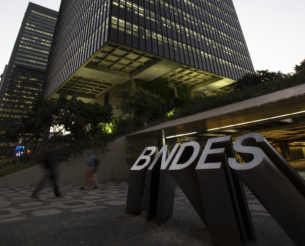 BNDES aprova financiamento de R$ 194 milhões para Sanepar | Brasil ...
