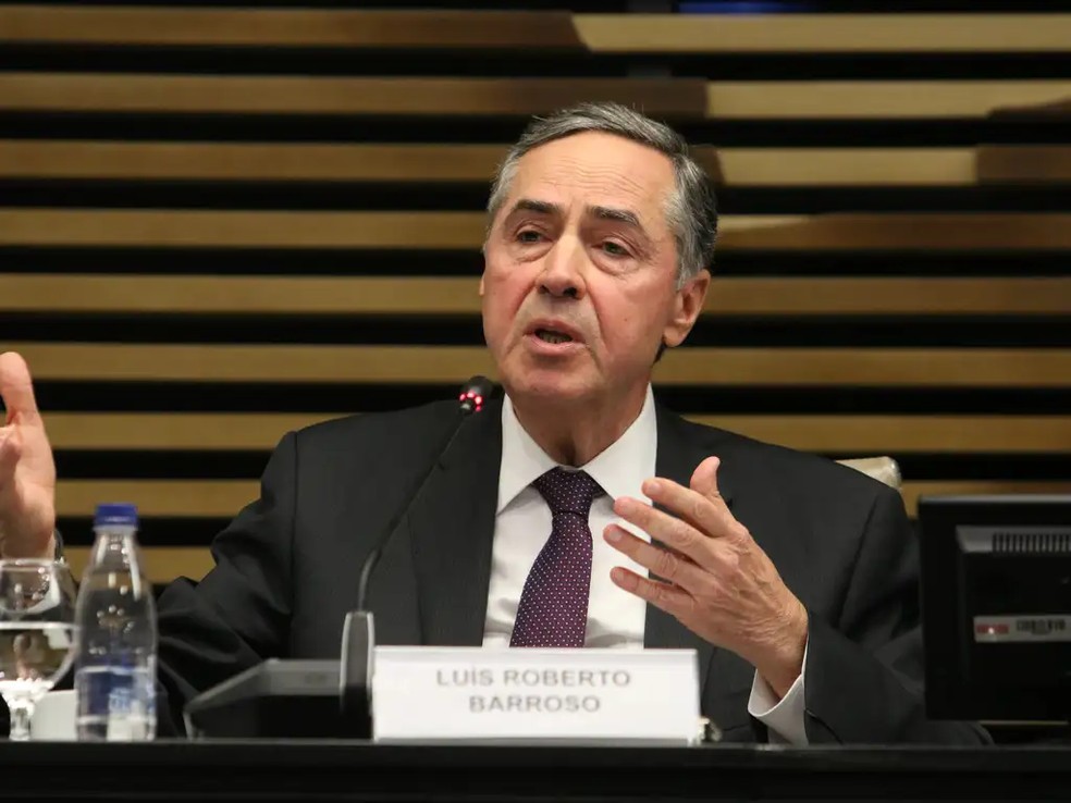 Barroso defende bloqueio do X no Brasil e critica falta de cumprimento ...