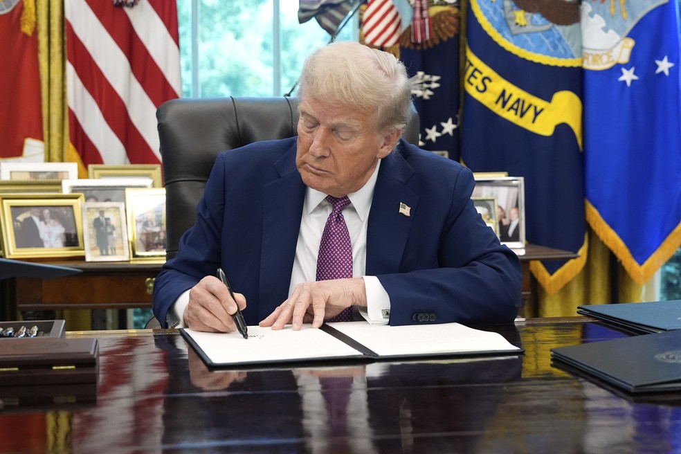 Trump assina proclamação que restabelece pena de morte em Washington ...