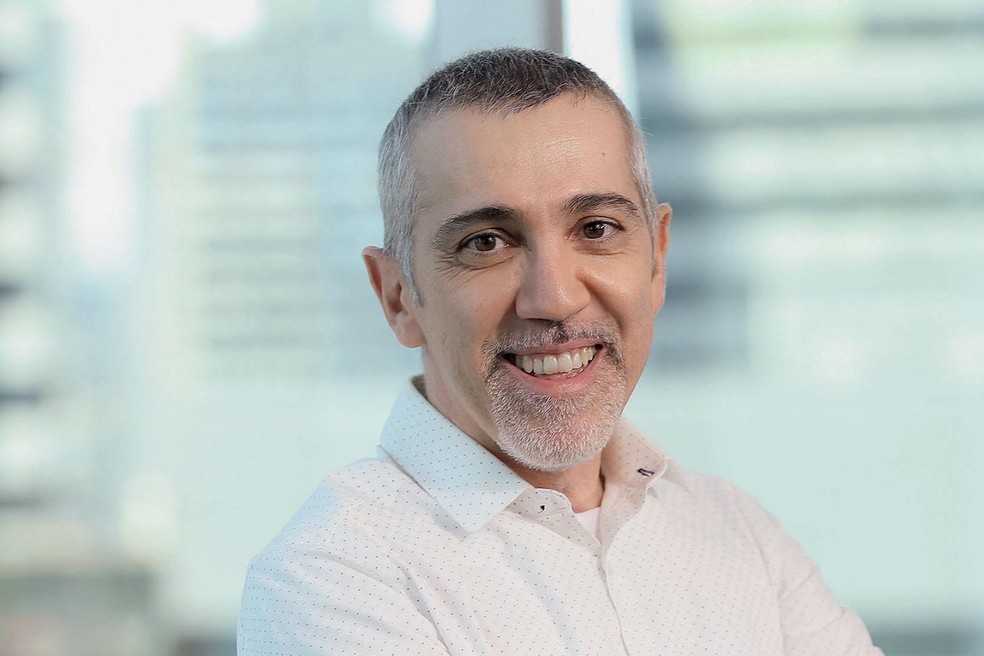 Mais da metade dos bancos brasileiros diz usar inteligência artificial ...