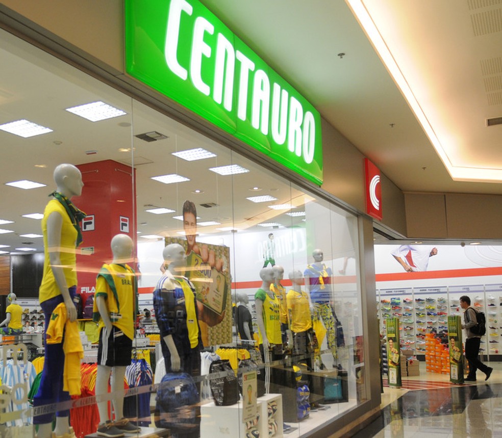 Centauro quer abrir e reformar lojas com recursos de IPO | Finanças ...