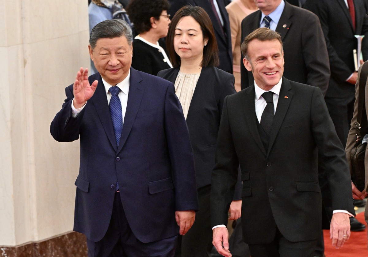 Em visita à China, presidente da França pede a Xi maior cooperação em ...