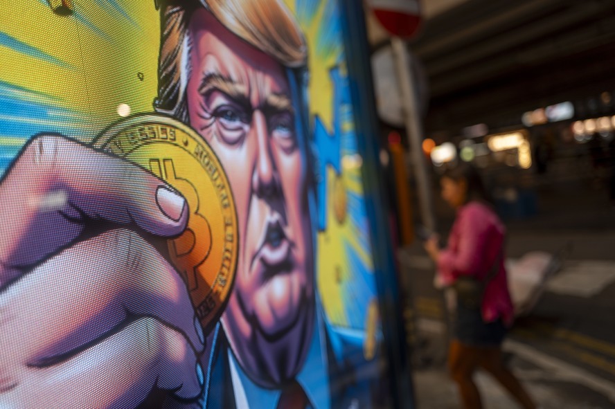 Bitcoin sobe mais de 3% e chega a US$ 102 mil antes de posse de Trump ...
