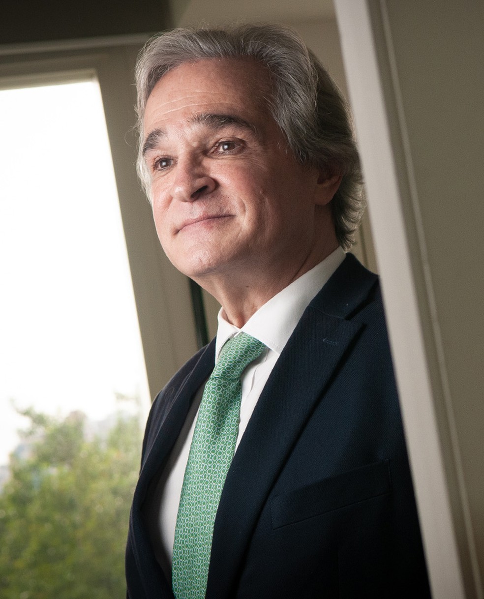 Colapso da autoconstrução derruba venda de cimento | Empresas | Valor ...