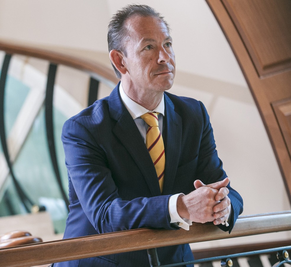 Corretora britânica tem US$ 50 milhões para aquisição | Finanças ...