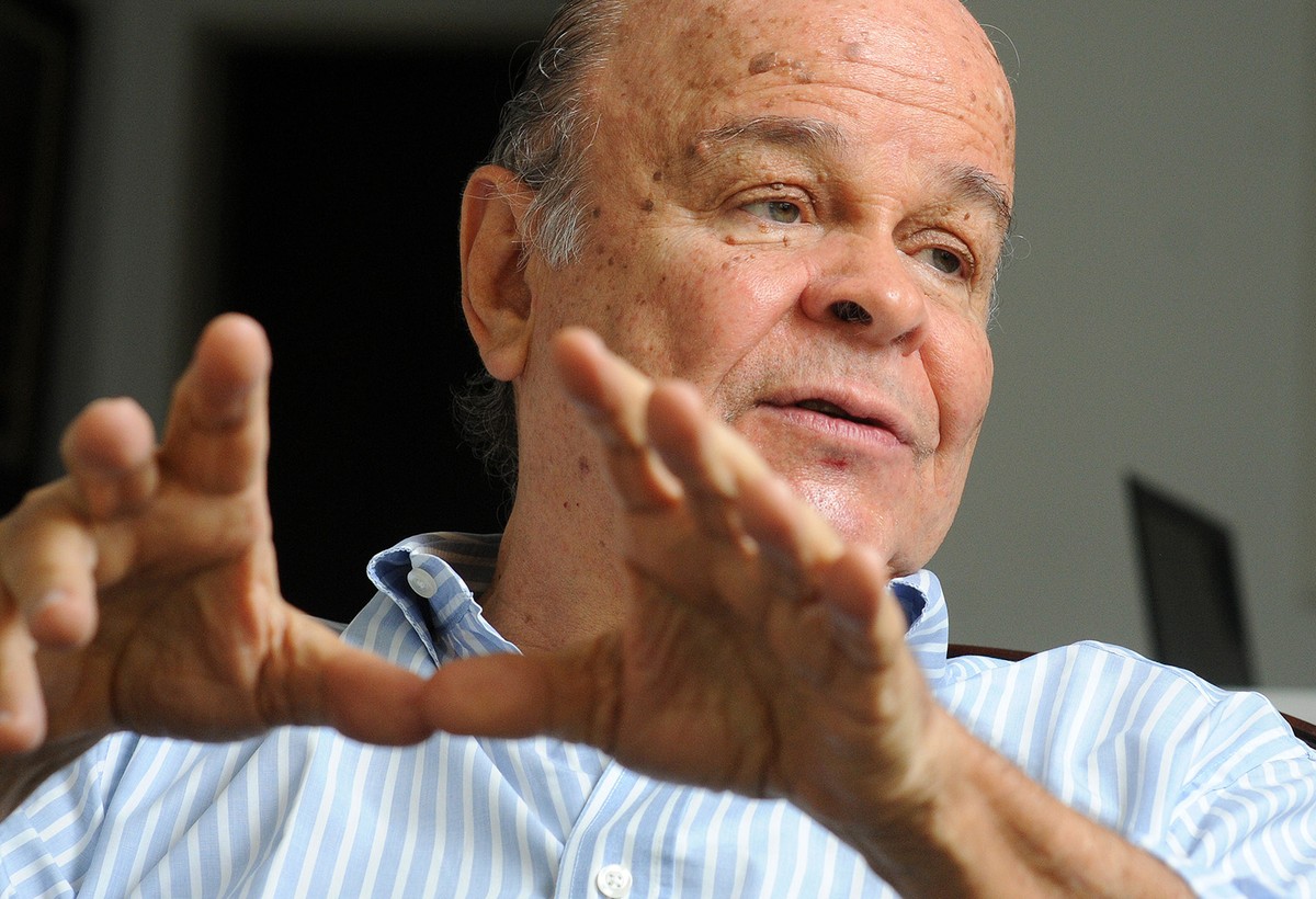 PIB deve crescer a um ritmo de 3%, diz Lopes | Brasil | Valor Econômico