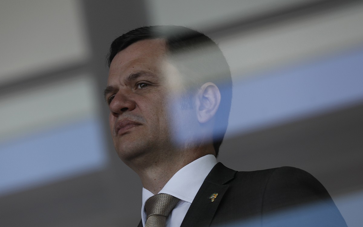 Torres alega depressão e PF adia depoimento | Política | Valor Econômico