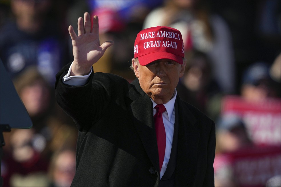 Trump mostra força em eleição enquanto Estados decisivos ainda contam ...
