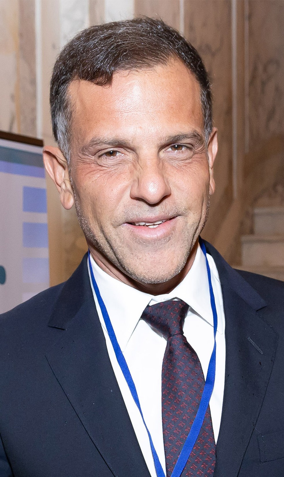 Grifes avançam no superlativo mercado americano | Brasil-EUA | Valor ...