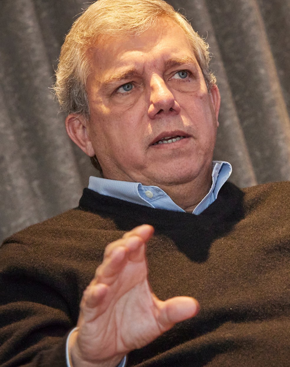 Em meio à sucessão, Vale espera colher resultados até 2026 | Empresas ...