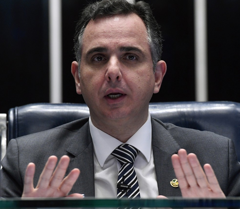Pacheco mede passos para chegar ao governo de Minas Gerais | Política ...