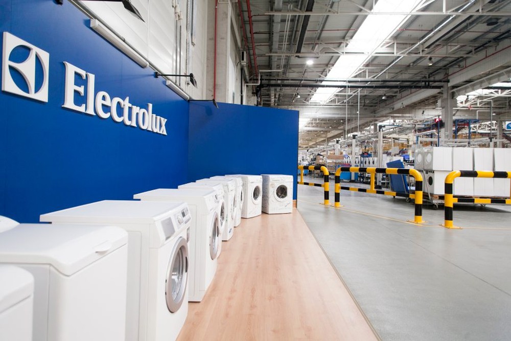 Electrolux tem prejuízo maior que esperado no 1º trimestre | Empresas ...