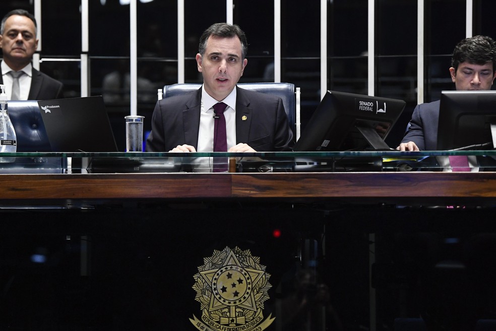 Pacheco terá reunião com Lula para discutir PEC da Transição | Política ...