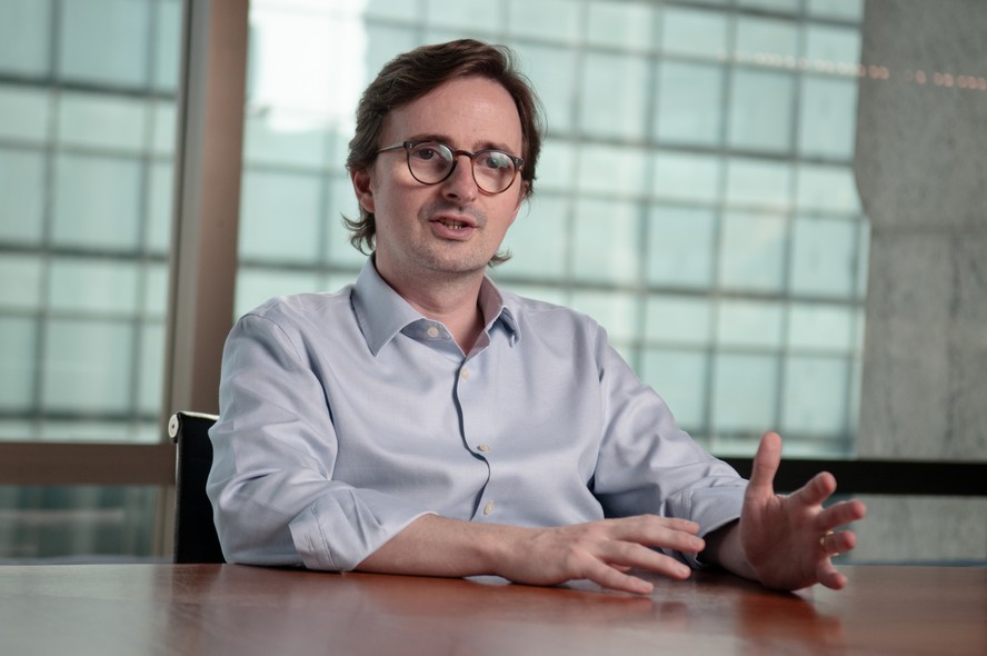 Câmbio limita impacto da 'quantidade de besteiras' que o governo pode ...