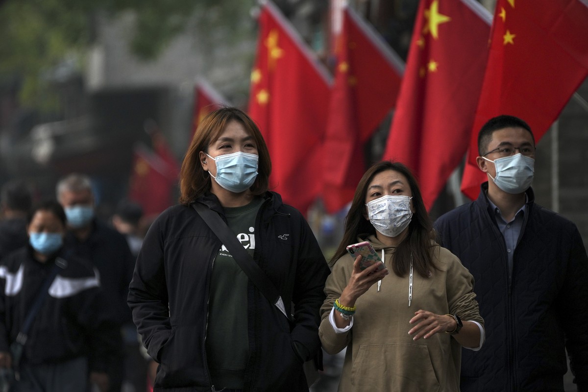 Mulheres jovens estão na linha de frente dos protestos na China | Mundo ...