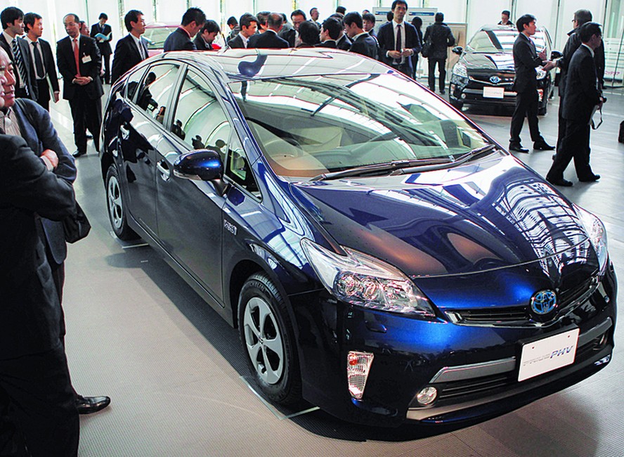 Santander recebe US$ 50 milhões do CAF para financiar carros híbridos e ...