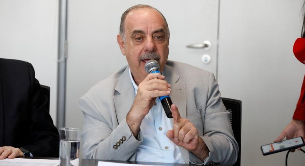 Fuad Noman apresenta melhora, passa por extubação e está consciente ...