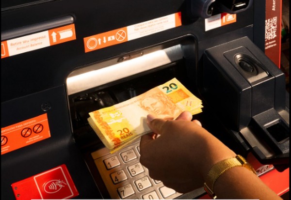 Banco24Horas, da Tecban, quer chegar a 2 mil 'minicaixas eletrônicos ...
