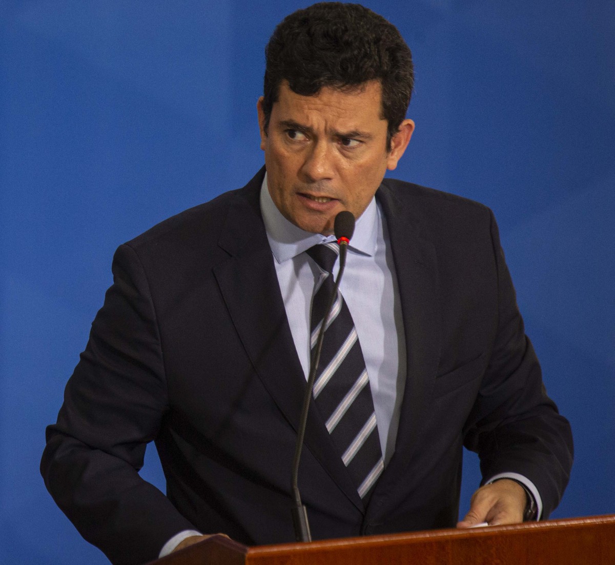 Moro sai na frente de Bolsonaro e começa a construir base no Congresso ...