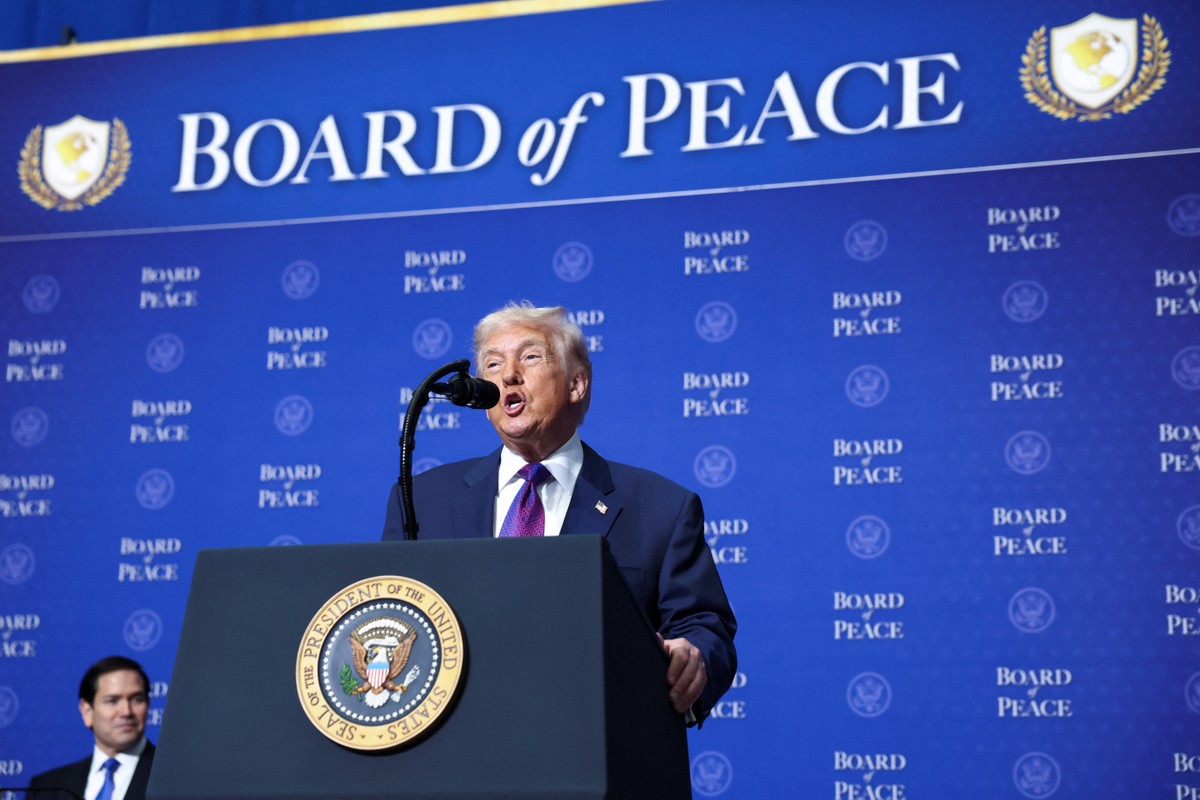 “Irã precisa fazer um acordo ou coisas ruins vão acontecer”, diz Trump ...