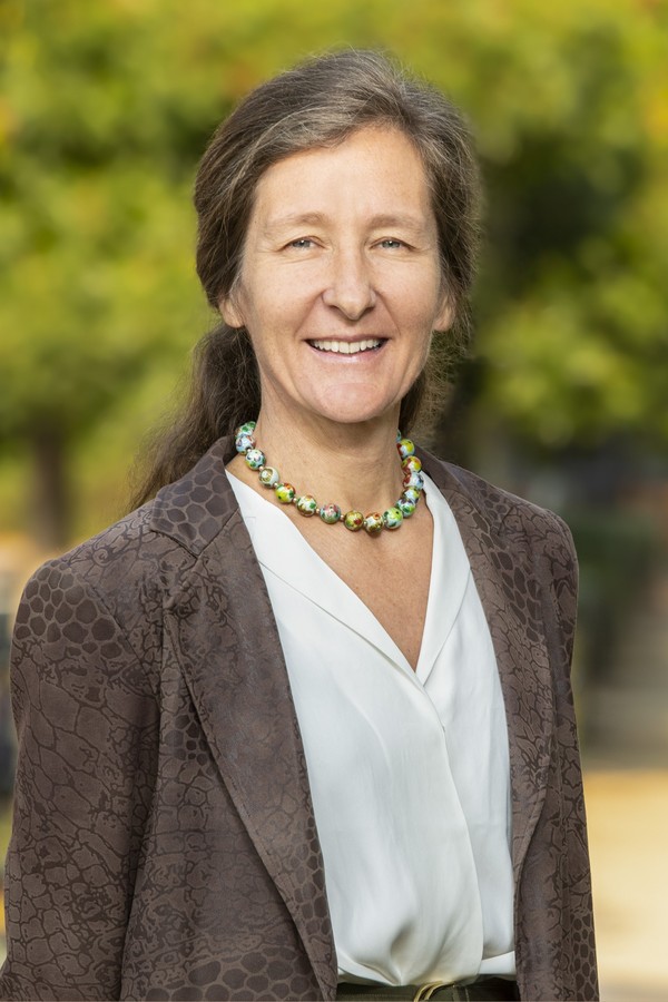 ‘Tentar viver sem dor é uma fantasia inatingível’, diz médica que ...