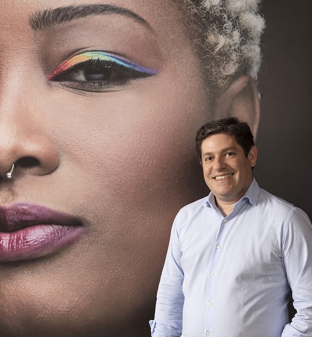 Avon muda modelo da força de vendas | Empresas | Valor Econômico