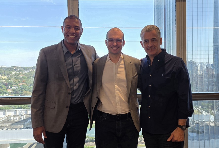 Startup brasileira Forlex assina contrato de US$ 32 milhões com AWS ...