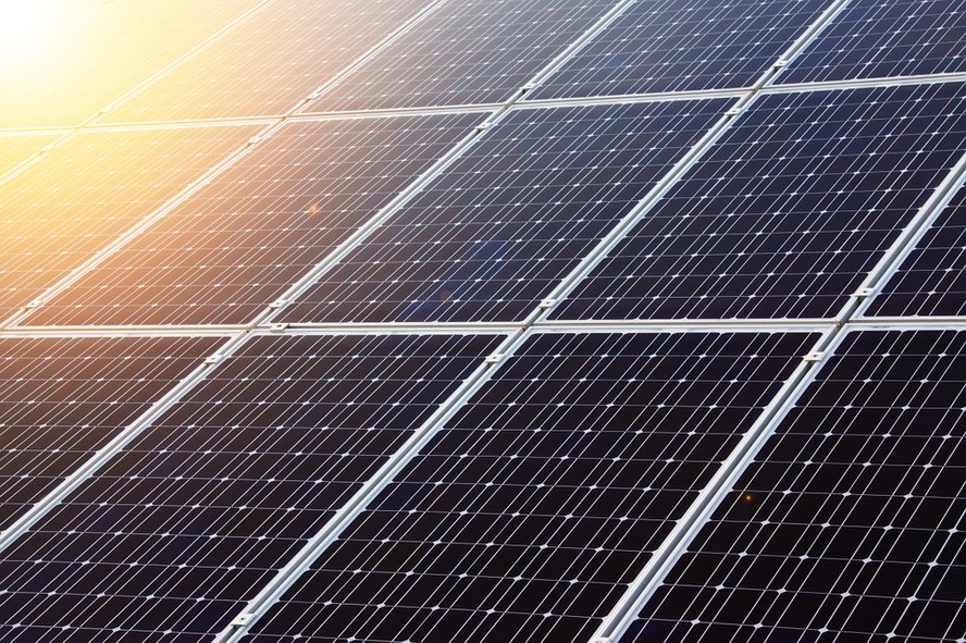 Fusões e aquisições no mercado solar crescem 25% no primeiro trimestre ...