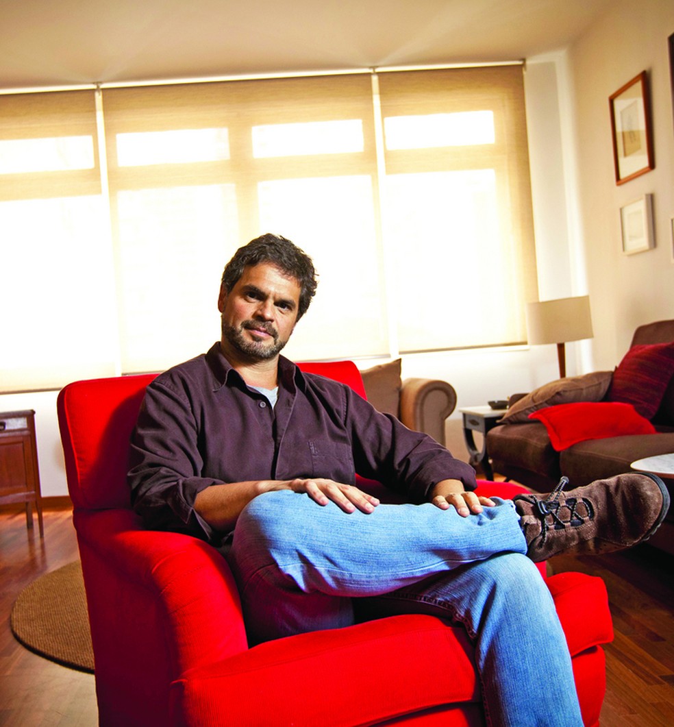 Carlos Lacerda "narra" romance do neto | Eu & | Valor Econômico