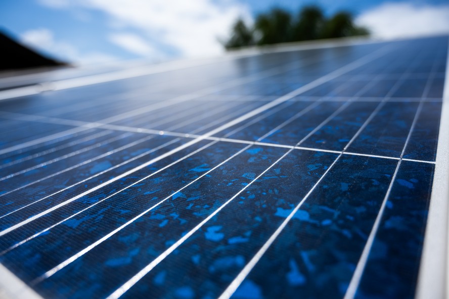 EUA estabelecem tarifas de até 3.403% sobre células solares importadas ...