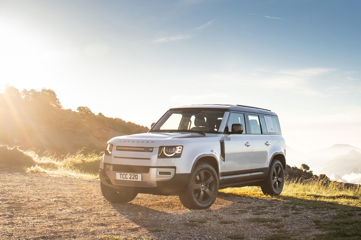 Defender P400e quer ser ecológico, com alma de SUV raiz | Empresas ...