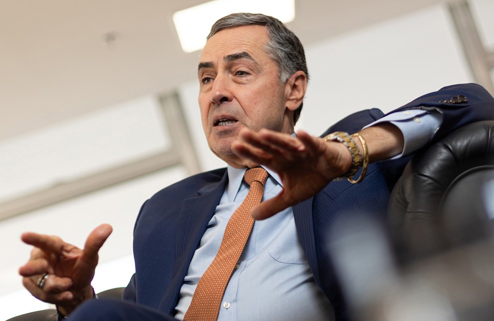 Barroso quer ‘recivilização’ total do país | Impresso | Valor Econômico
