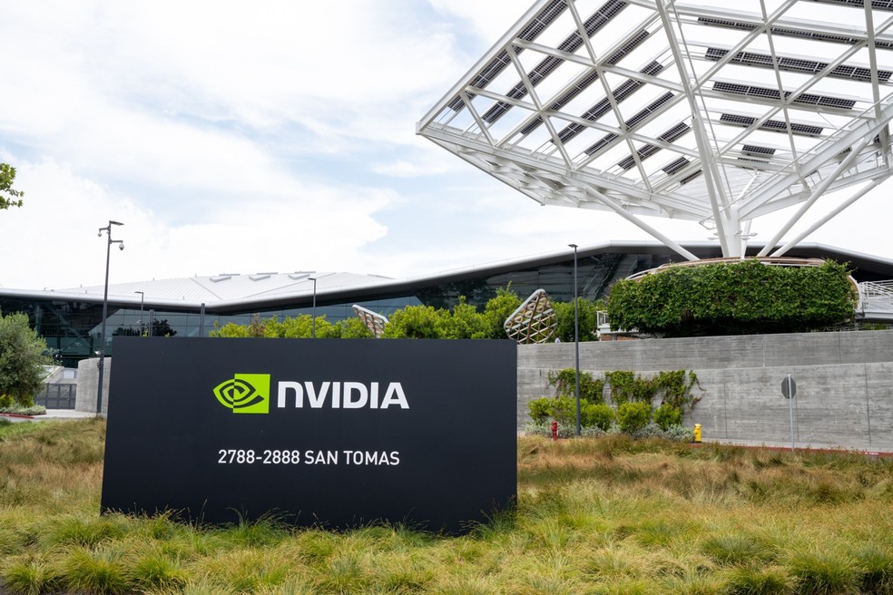Nvidia tem lucro de US$ 18,77 bi no primeiro trimestre fiscal, alta de ...