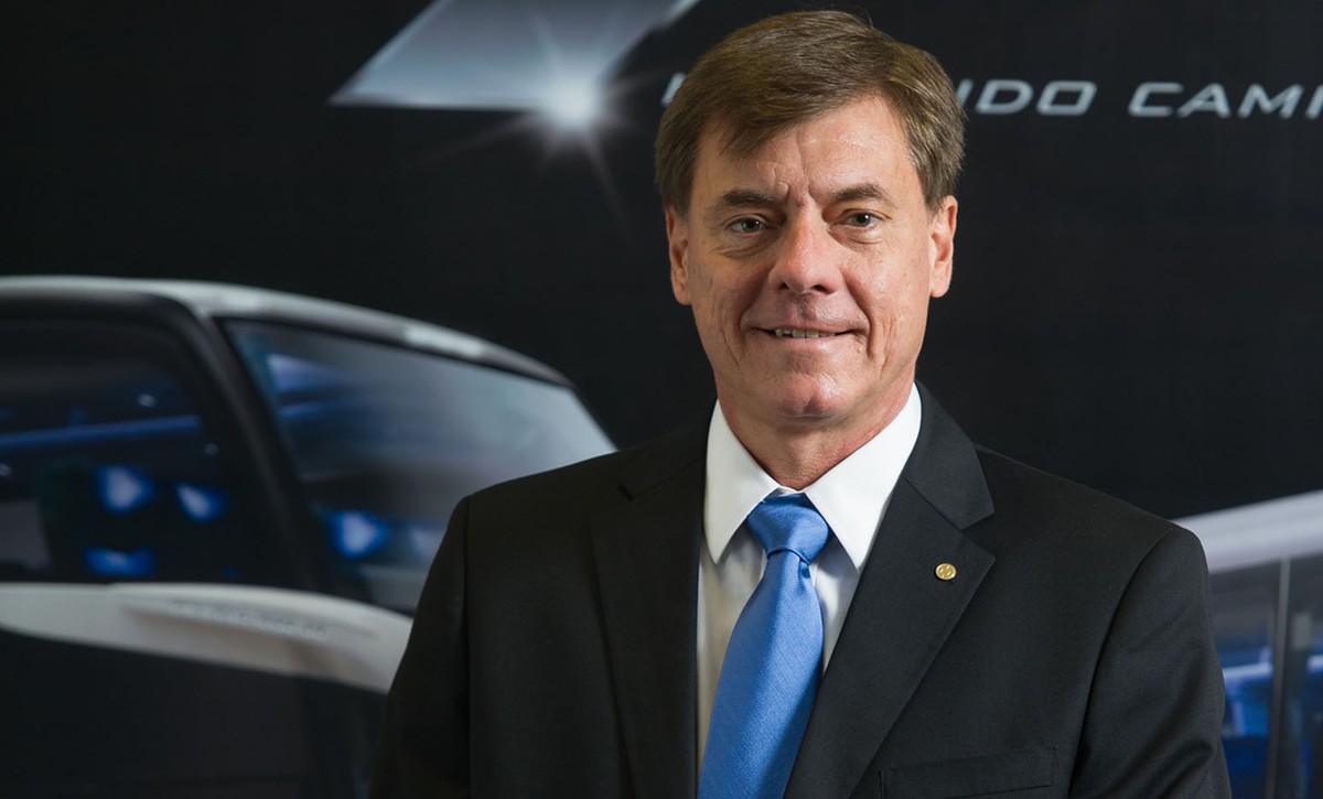 No horizonte da Embraer, céu mais azul e menos carbono | Empresas ...